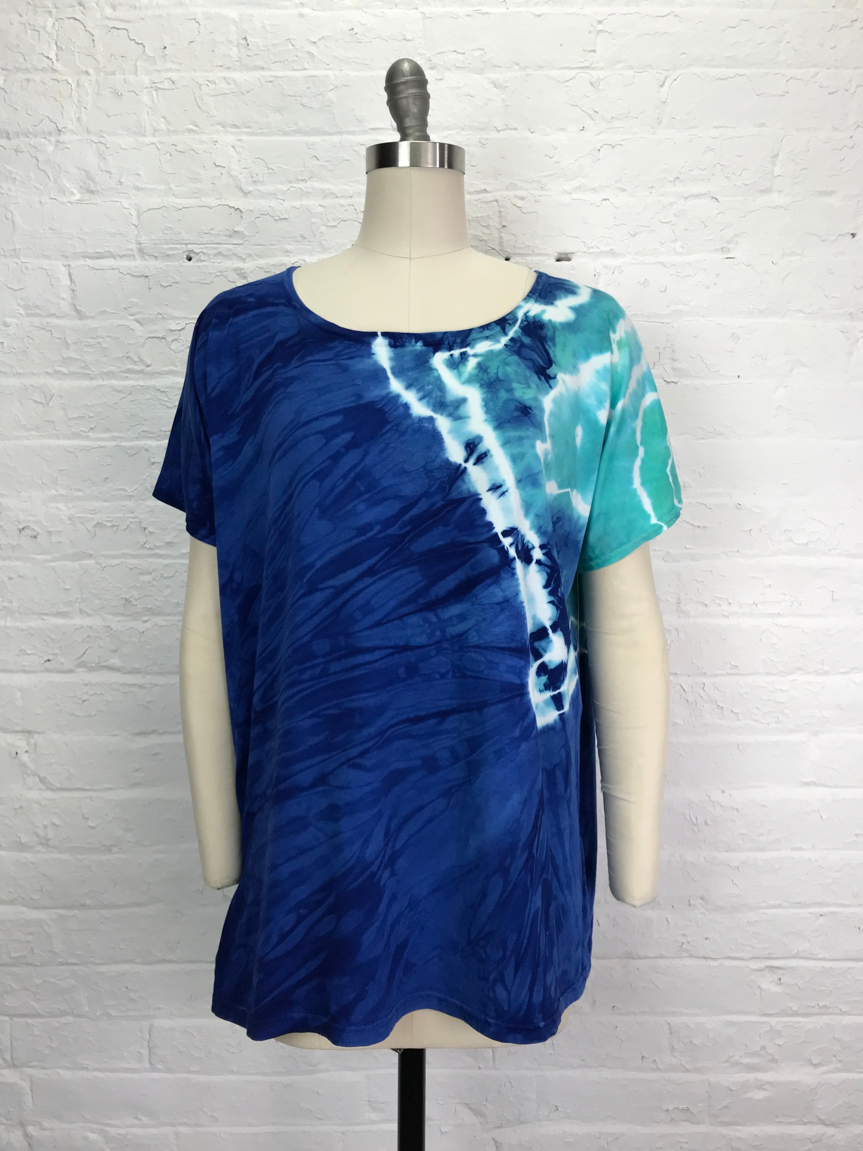 Astrid Tunic in Reef's Edge - One Size – Cloud Candy